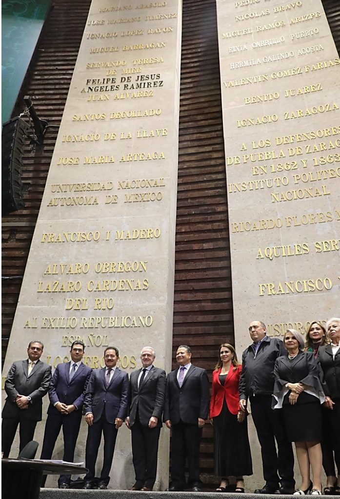 Inscriben con letras de oro, el nombre del General Felipe Ángeles en el ...