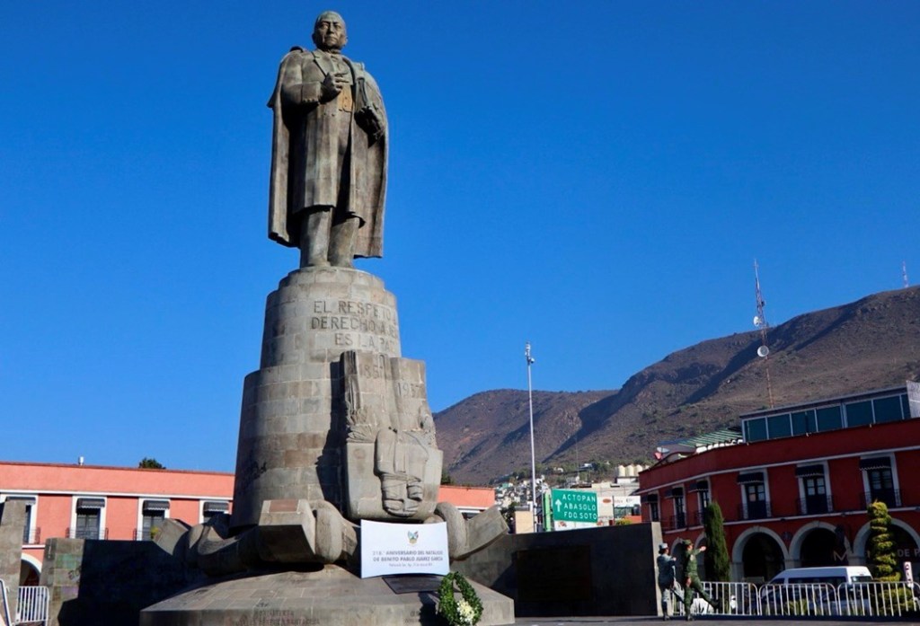 Realizan acto cívico, por 218 aniversario del natalicio de Benito Pablo ...