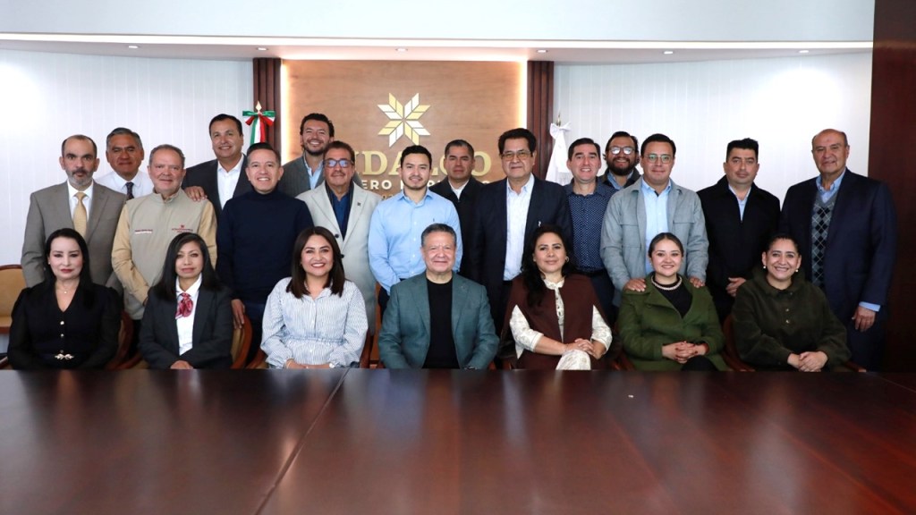 Julio Menchaca pide a gabinete redoblar esfuerzos en 2026 ...